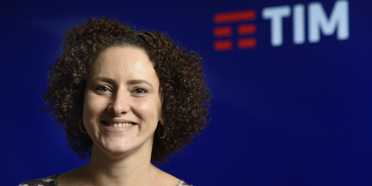TIM incentiva presença feminina em áreas tecnológicas - Mercadizar ...